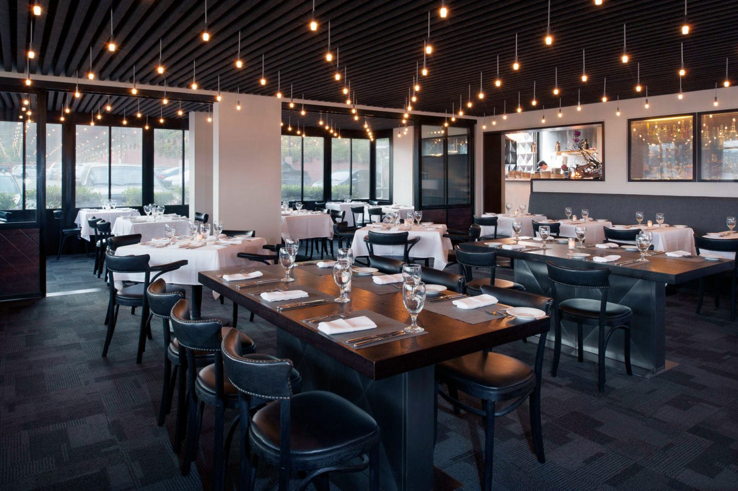 Amazing Dining Experience Begins - Traiteur du Lez